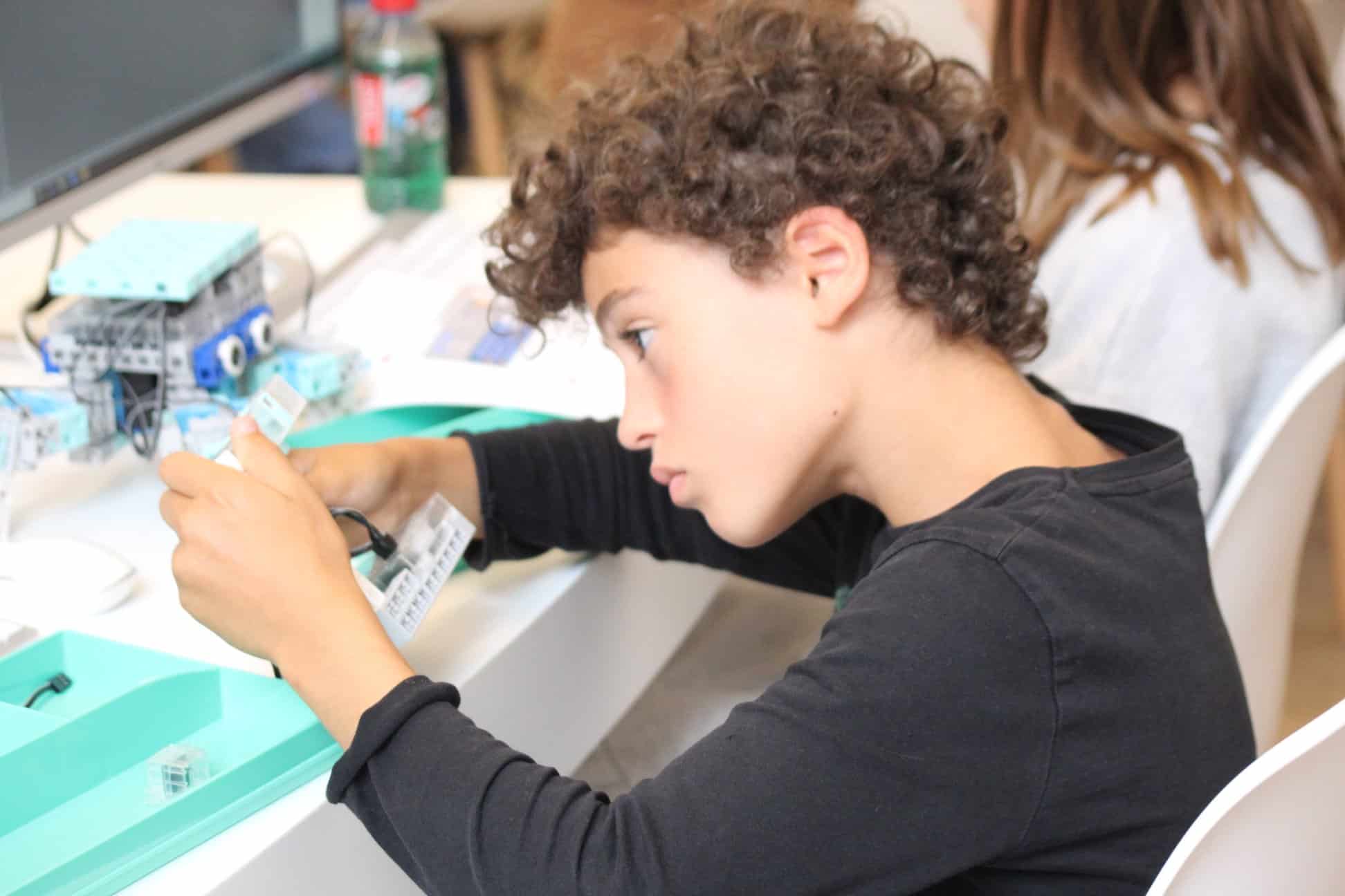 Méthode par l’apprentissage ludique - École Algora